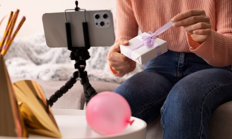 Influencer Seeding: What It Is & How to Do It Right (+Examples)