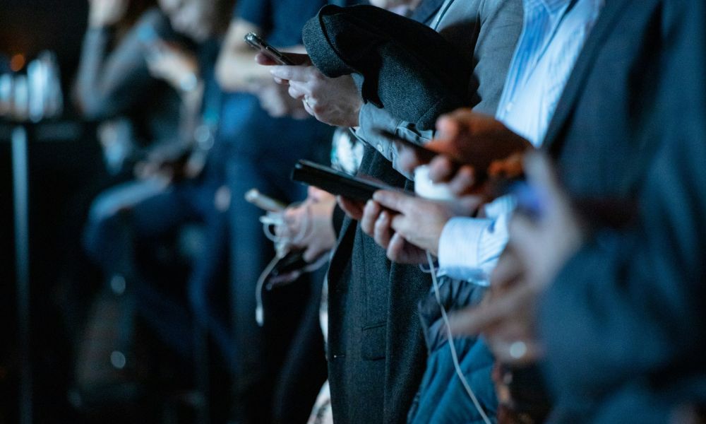 Social Media Algorithms: How Platforms Decide What Gets Seen